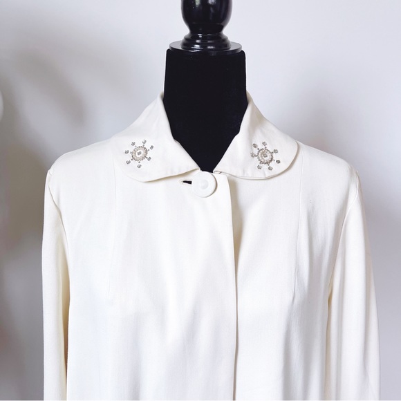 Tops | Vintage Womens Cream Color Blouse With Beaded Collar | Poshmark